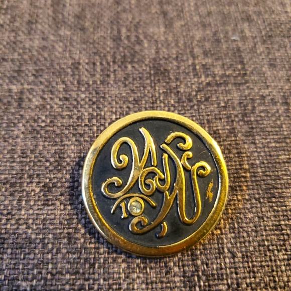 Weight Watchers | Jewelry | Vintage Weight Watchers Year Award Pin ...